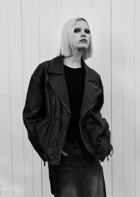 Valya F. | Fashion Model Management srl