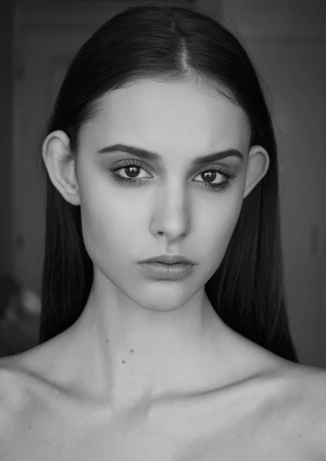 Aryna Bart Fashion Model Management Srl